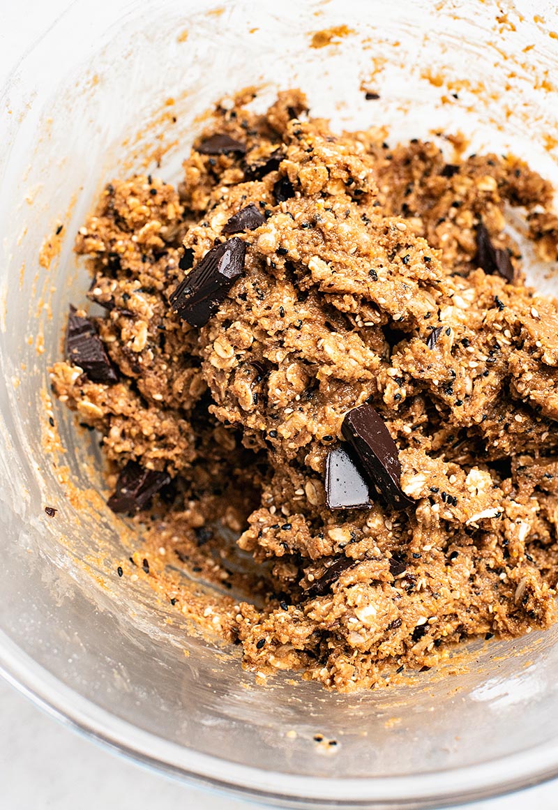 Multigrain Spelt Chocolate Chunk Cookies - Occasionally Eggs