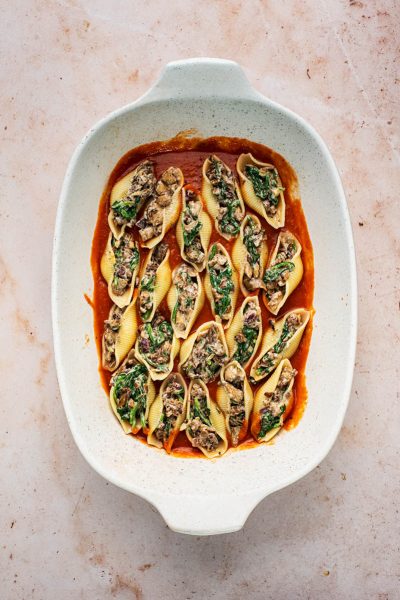 Creamy Spinach and Mushroom Stuffed Shells (Vegan) - Occasionally Eggs