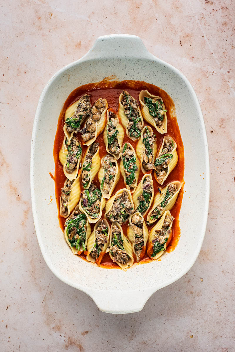 Creamy Spinach and Mushroom Stuffed Shells (Vegan) - Occasionally Eggs